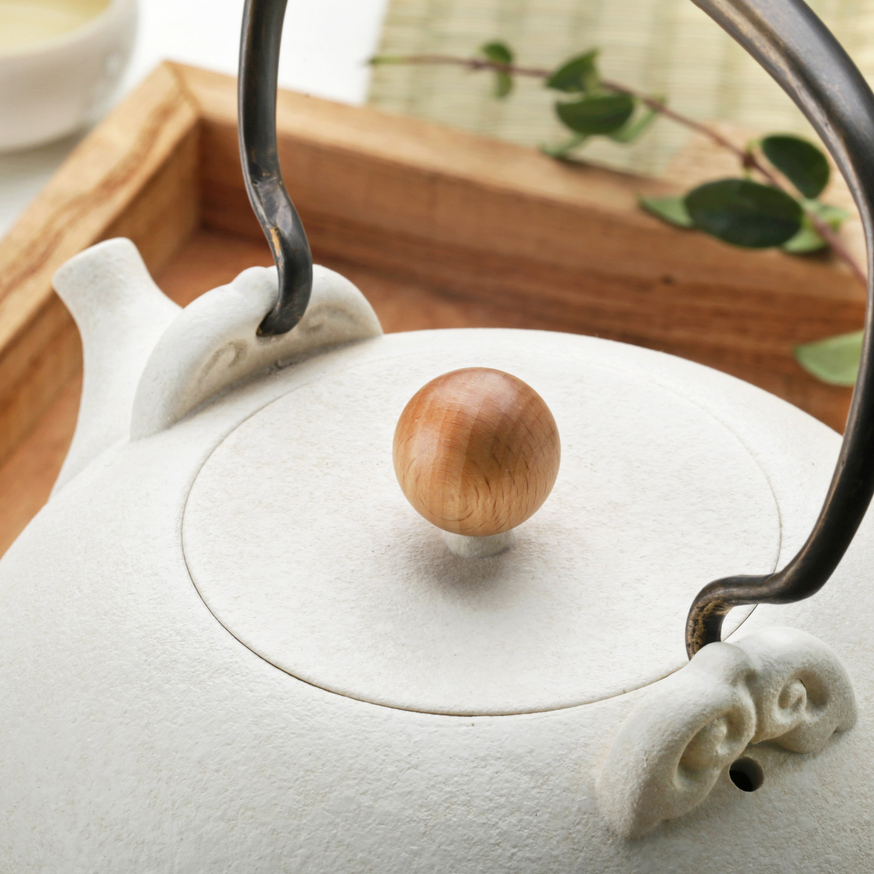 Ceramic Tea Kettle - Crescent Spring Kettle 1.2L – EILONG®